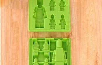 silikonová forma lego panáčci, 250 Kč - bazar, prodej - eMimino.cz