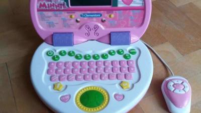 Detsky laptop Minnie, 300 Kč - bazar, prodej - eMimino.cz