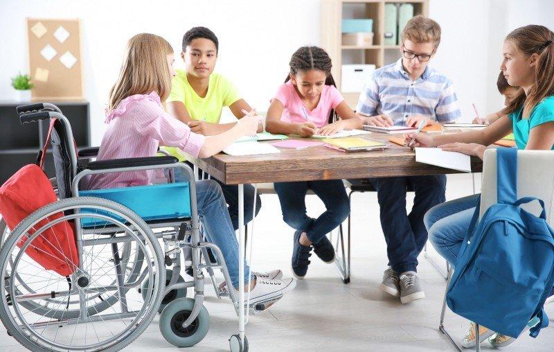 Inkluze ve školách: Špatný nápad, nebo nutnost? - eMimino.cz