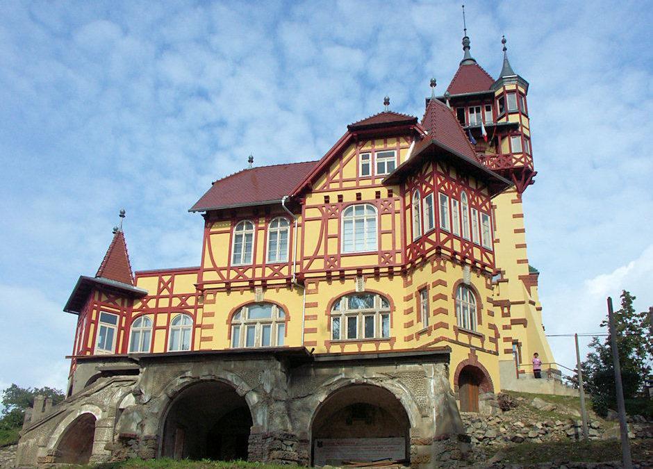 Hrádek ve Varnsdorfu - tip na výlet u místa "Varnsdorf" | eMimino.cz