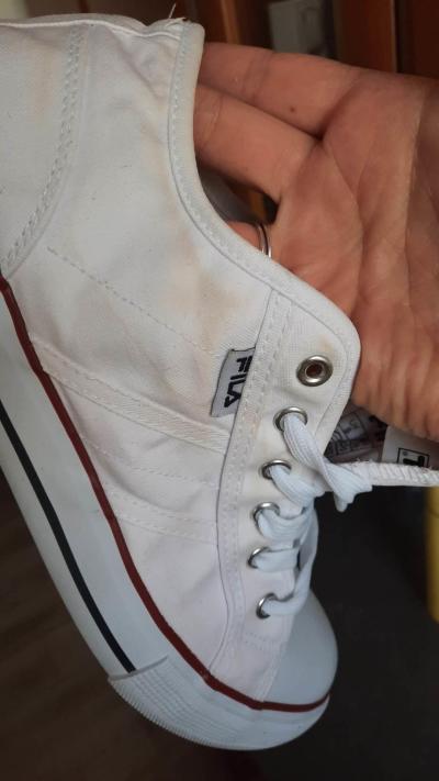 Fleky na botech - Diskuze - eMimino.cz