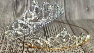 Štrasová čelenka - korunka pro princeznu, 69 Kč - bazar, prodej ...