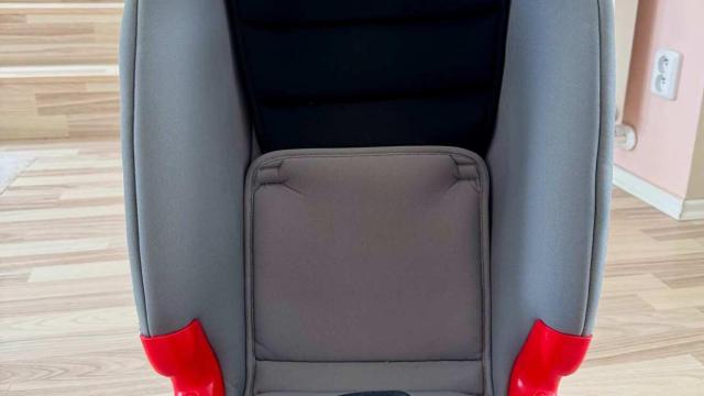 Sedačka Britax Römer ISOFIX, 1900 Kč - bazar, prodej - eMimino.cz
